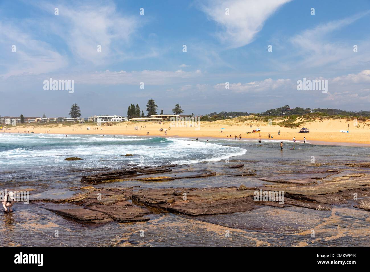 North narrabeen surf life saving club hi-res stock photography and ...