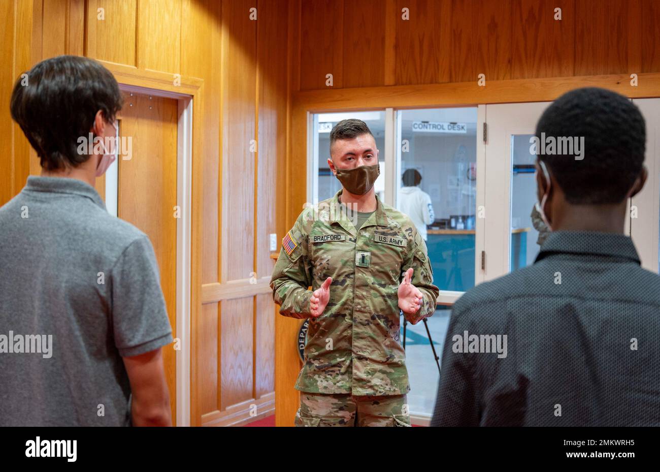 Military enlistment process hi-res stock photography and images - Alamy