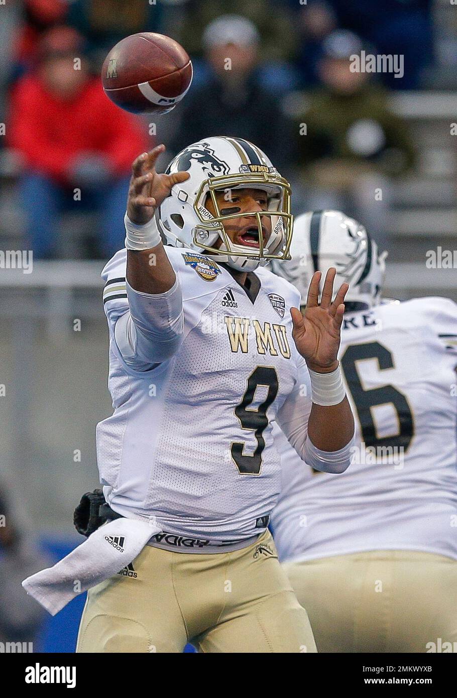 Western Michigan quarterback Kaleb Eleby (9) throws the ball against ...