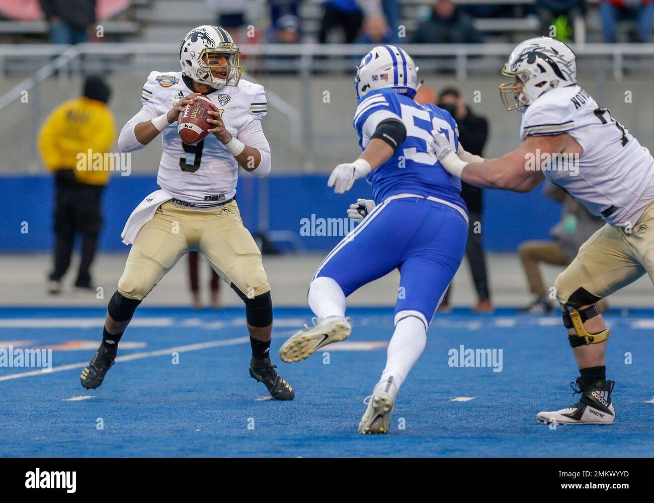 Western Michigan quarterback Kaleb Eleby (9) looks down field against ...