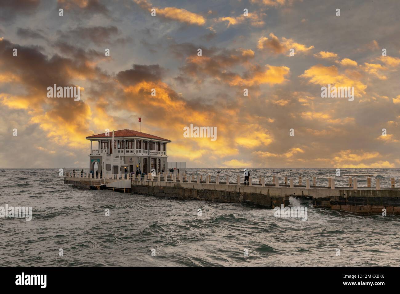 Moda pier and southwestern wind in Istanbul Province, Kadıköy District ...