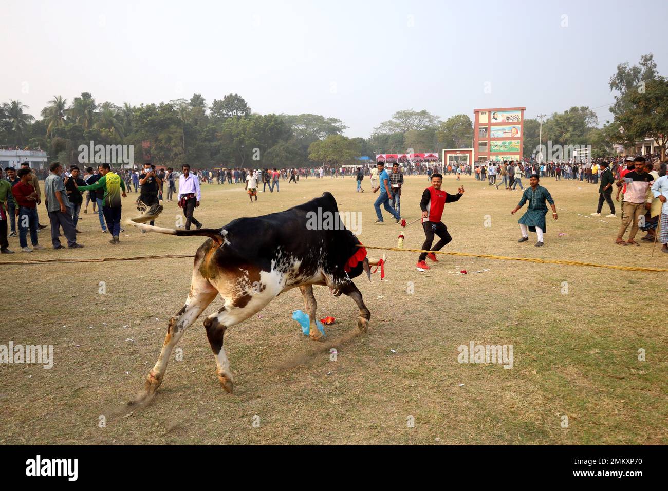 Nawabgonj, Dhaka, Bangladesh. 29th Jan, 2023. Local people participate ...