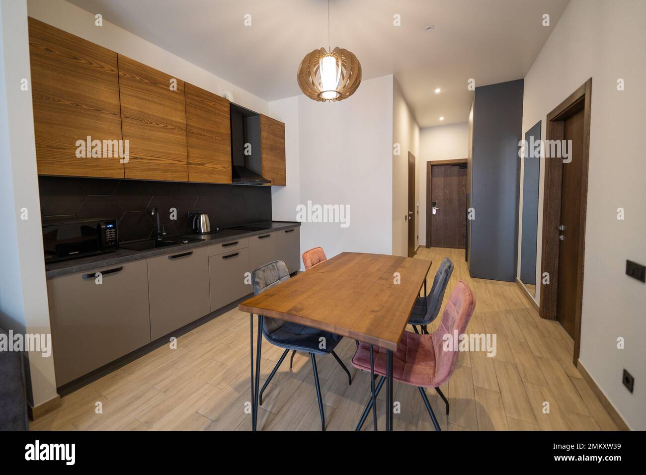 Hotel cooking room hi-res stock photography and images - Alamy