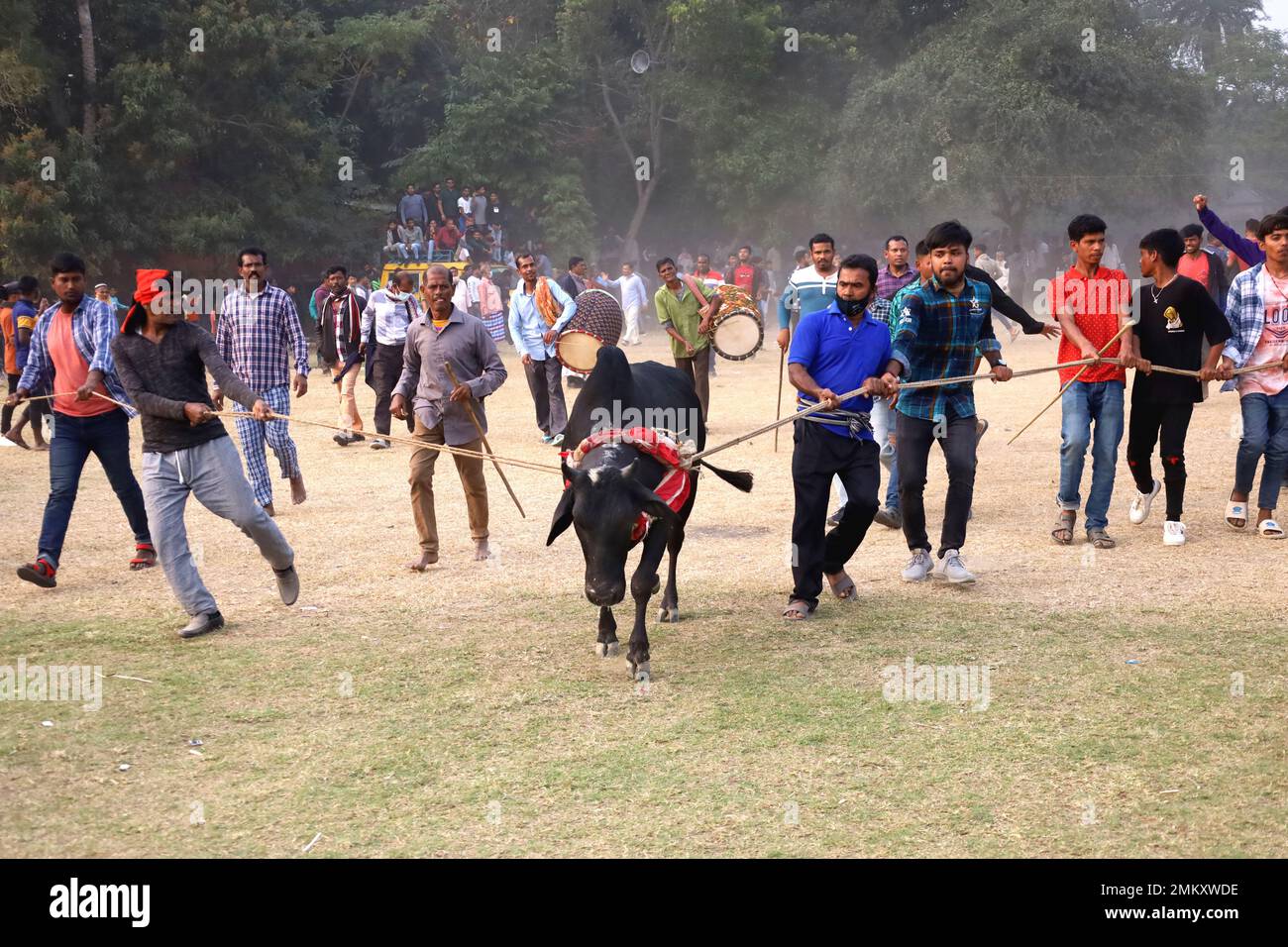 Nawabgonj, Dhaka, Bangladesh. 29th Jan, 2023. Local people participate ...