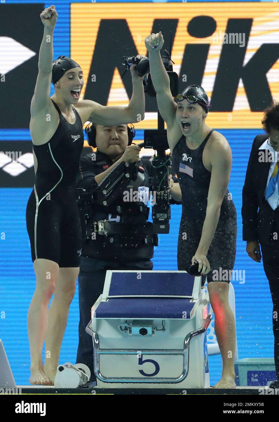 USA's Madison Kennedy, left, and Mallory Comerford celebrate as their ...