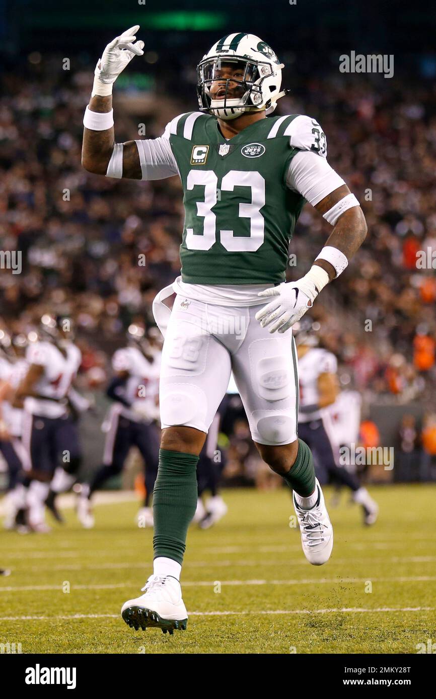 New York Jets strong safety Jamal Adams gestures during the second half ...