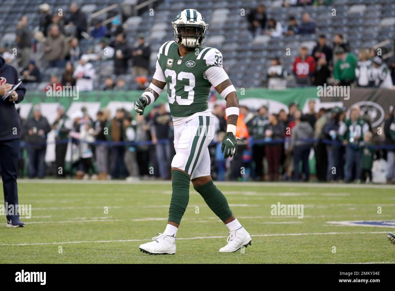 New York Jets strong safety Jamal Adams works out prior to an NFL ...
