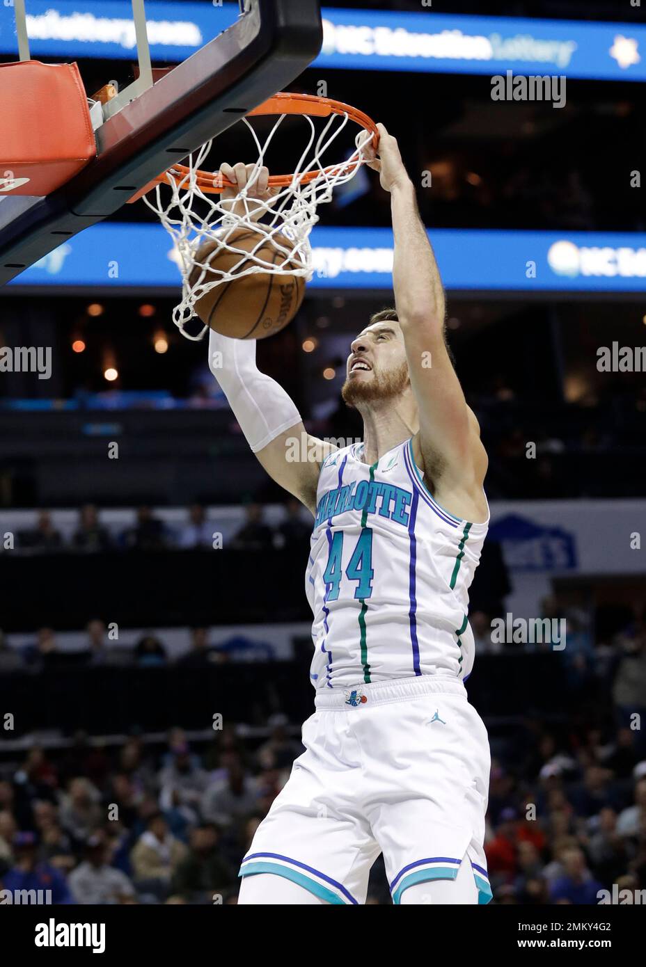 Frank Kaminsky Dunk