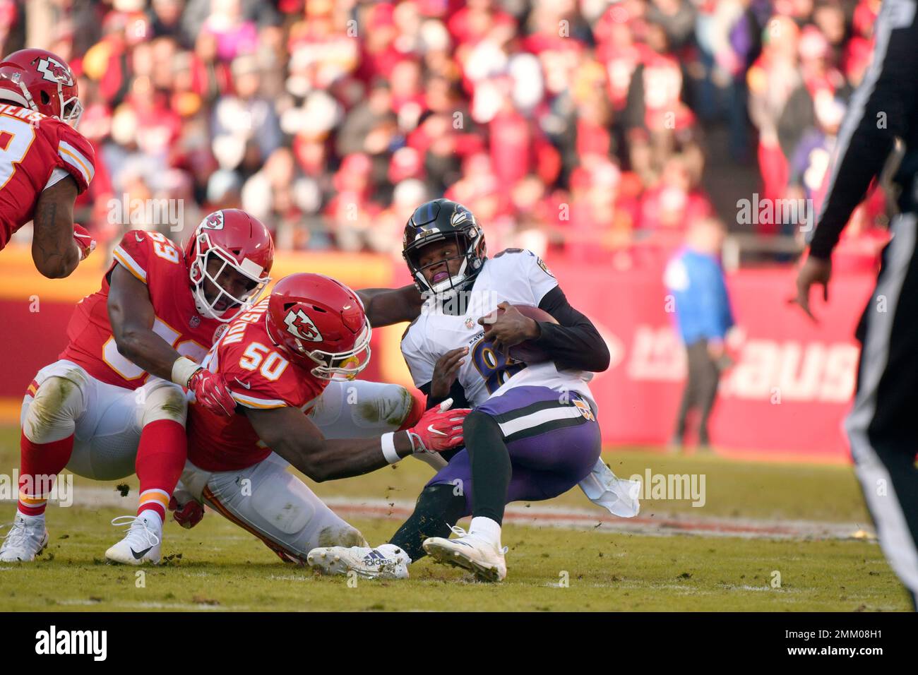 Kansas City Chiefs linebacker Justin Houston (50) and linebacker Reggie ...