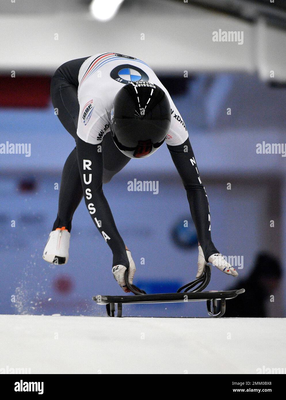 Elena Nikitina of Russia starts her first run of the women's skeleton ...