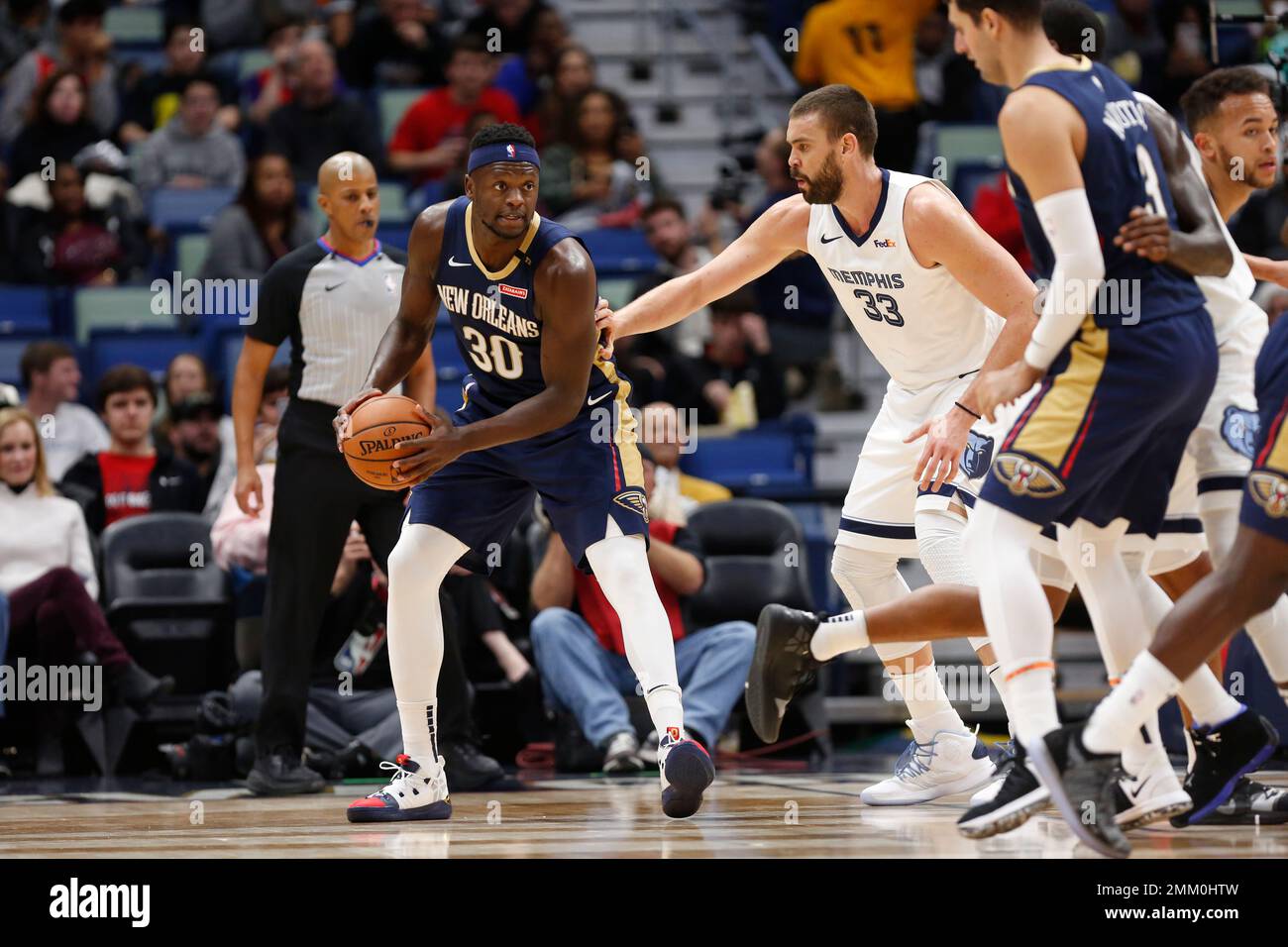 New Orleans Pelicans forward Julius Randle (30) in the first half of an ...