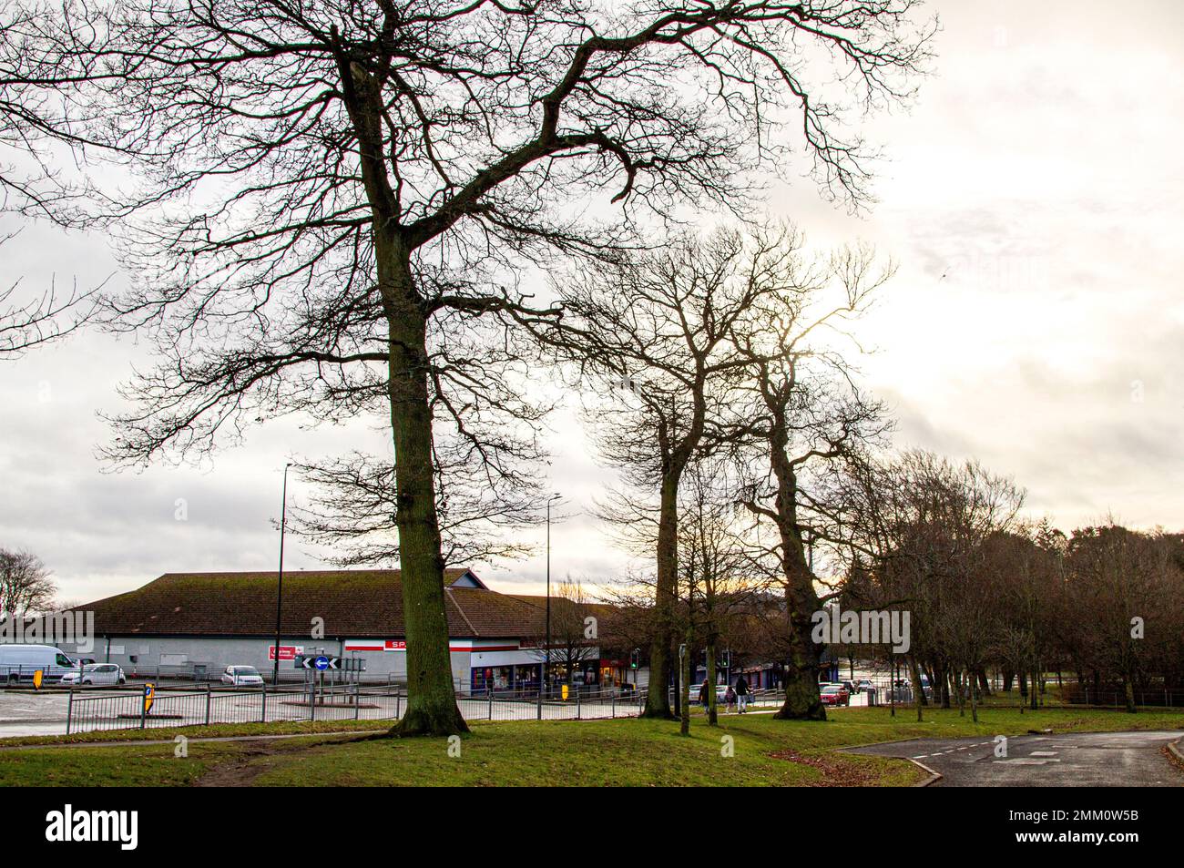 Ardler village dundee hi-res stock photography and images - Alamy