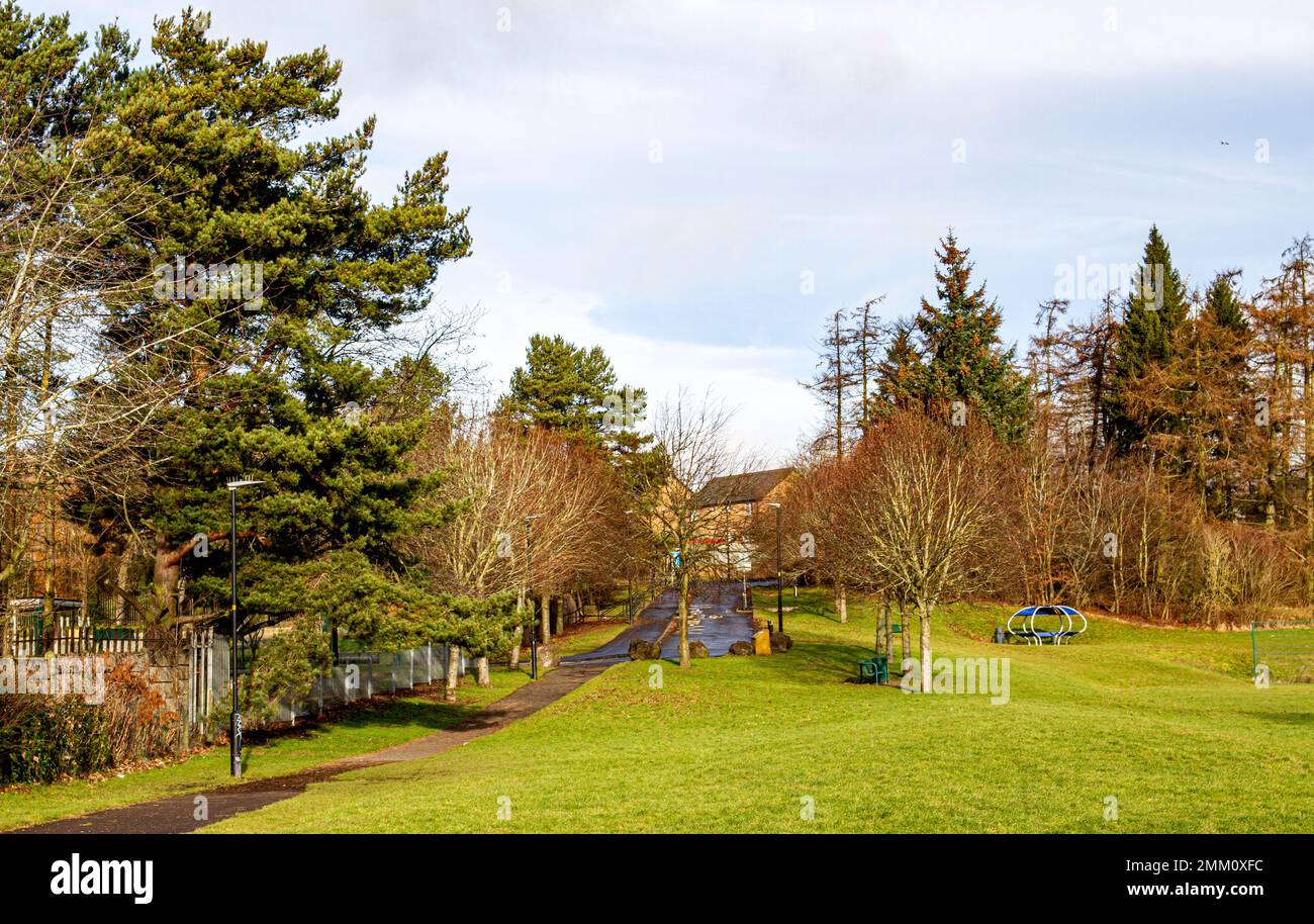 Ardler village dundee hi-res stock photography and images - Alamy