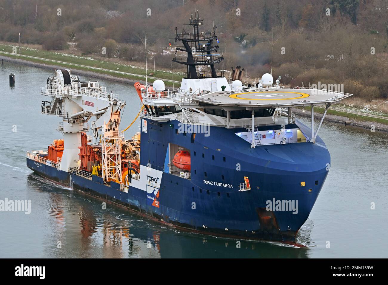 Offshore Support Vessel TOPAZ TANGAROA passing the Kiel Canal Stock ...