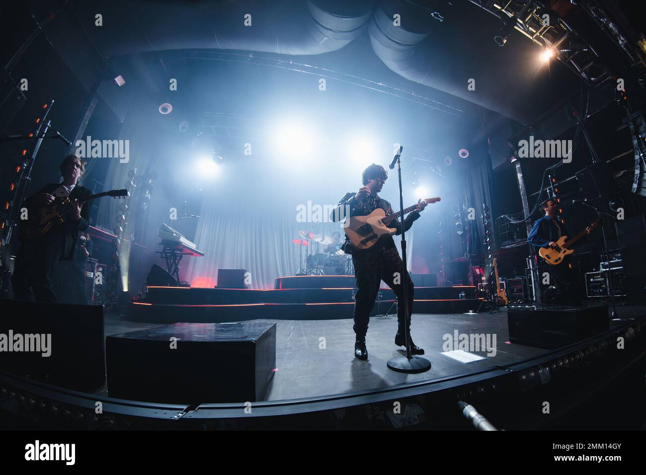 The kooks naive hi-res stock photography and images - Alamy