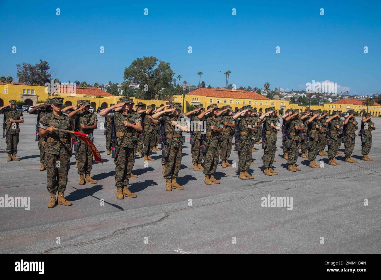 U.S. Marine Corps recruits with Delta Company, 1st Recruit Training ...
