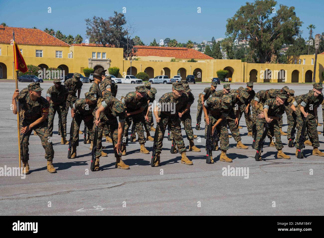 U.S. Marine Corps recruits with Delta Company, 1st Recruit Training ...