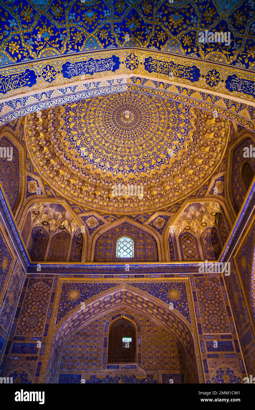 The Bibi-Khanym Mosque is one of the most important monuments of ...