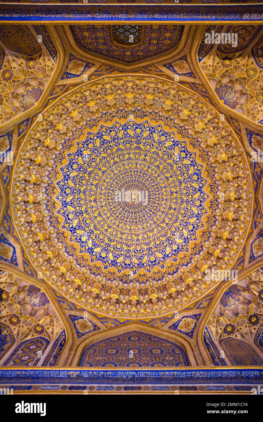 The Bibi-Khanym Mosque is one of the most important monuments of ...
