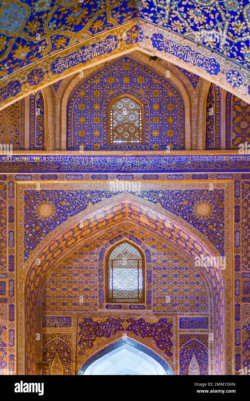 The Bibi-Khanym Mosque is one of the most important monuments of ...