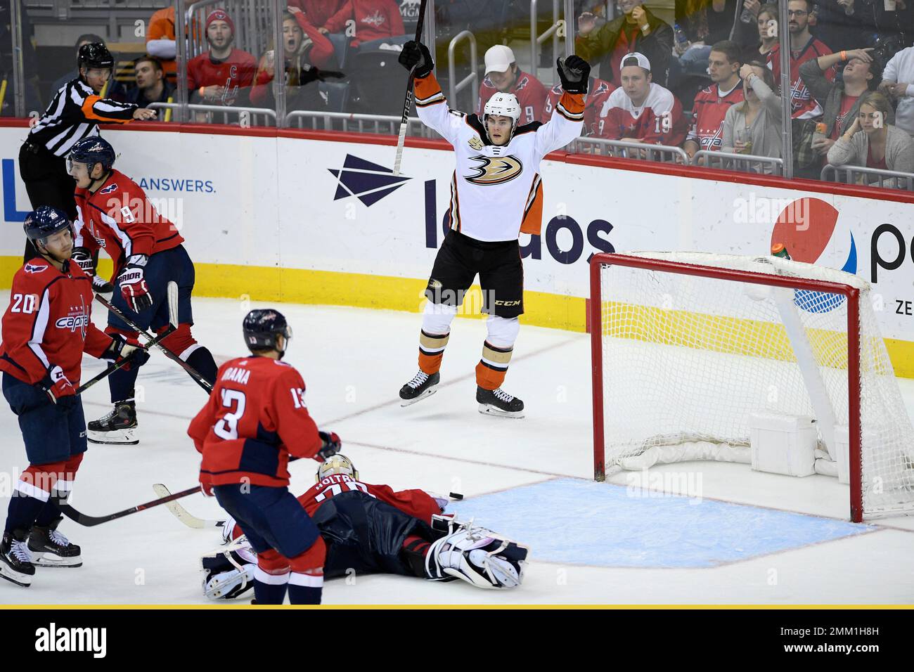 Anaheim Ducks left wing Pontus Aberg (20), of Sweden, celebrates his ...