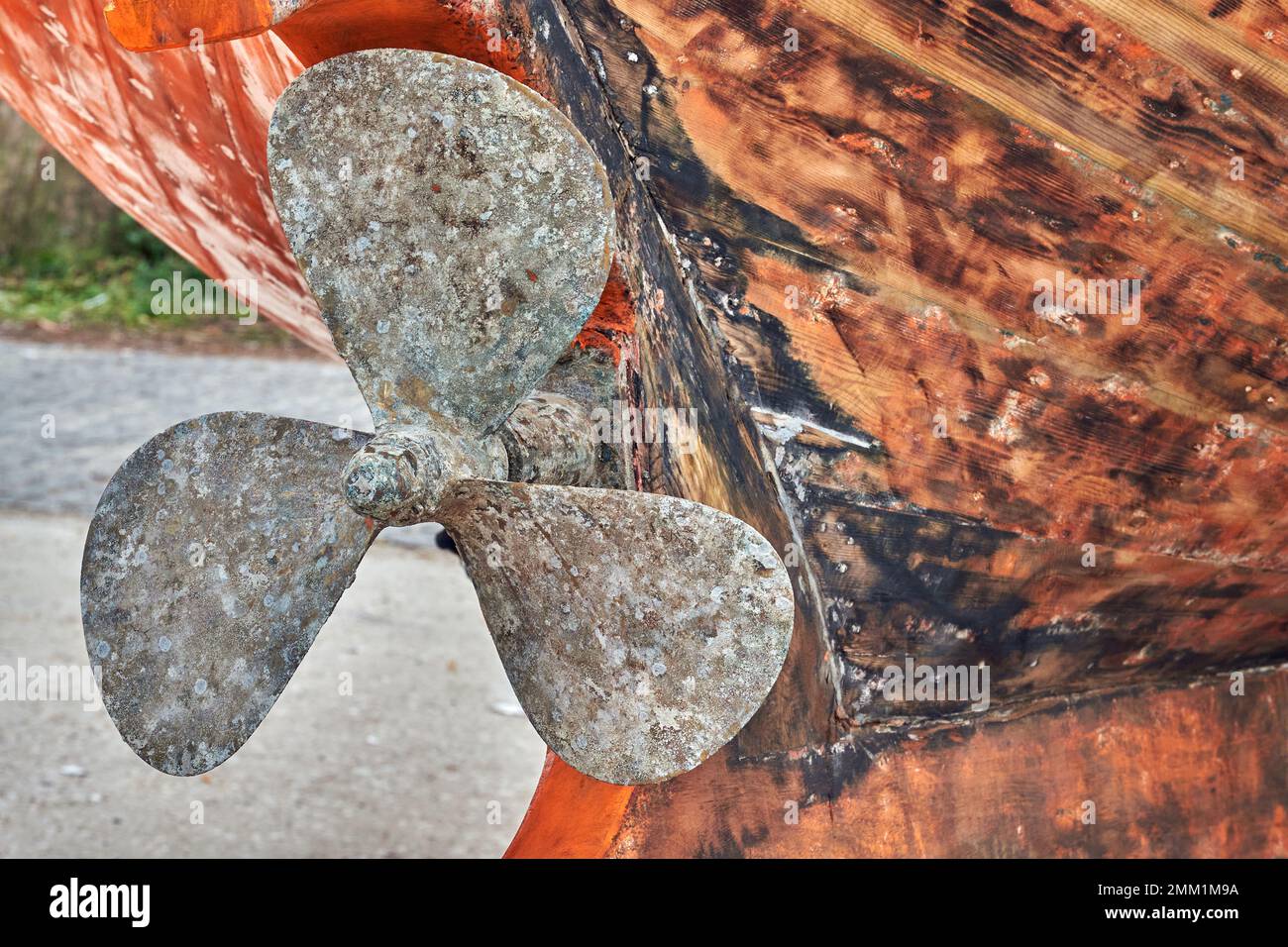 Brass propeller hi-res stock photography and images - Alamy