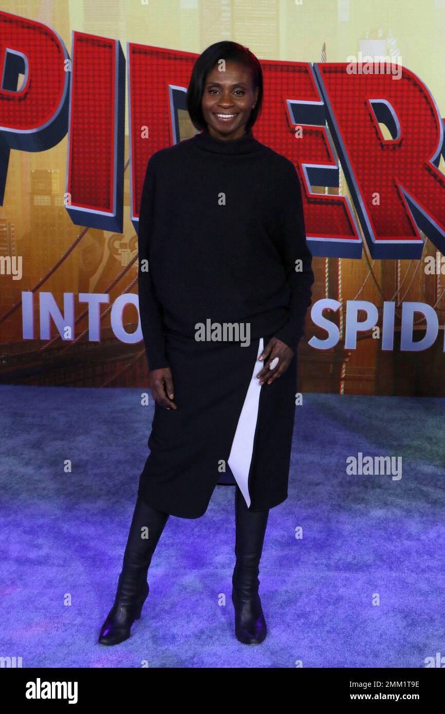 Adina Porter arrives at the World Premiere of "Spider-Man: Into the ...