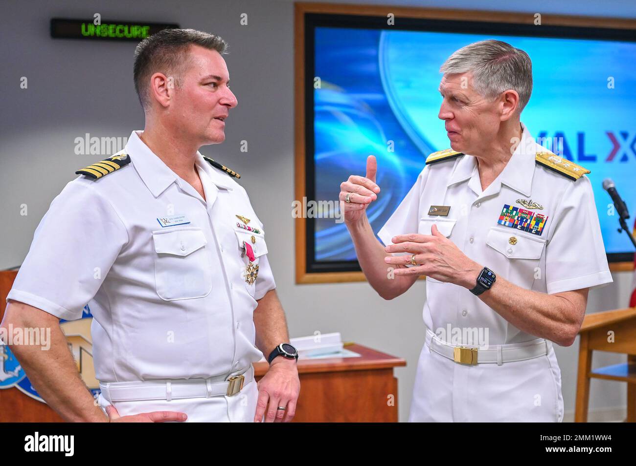 Entity structure hi-res stock photography and images - Alamy