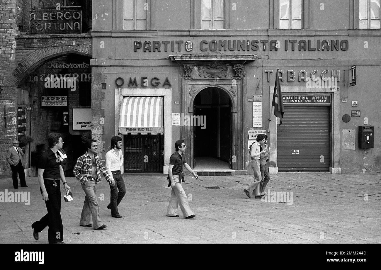 Italian communist party hi-res stock photography and images - Alamy