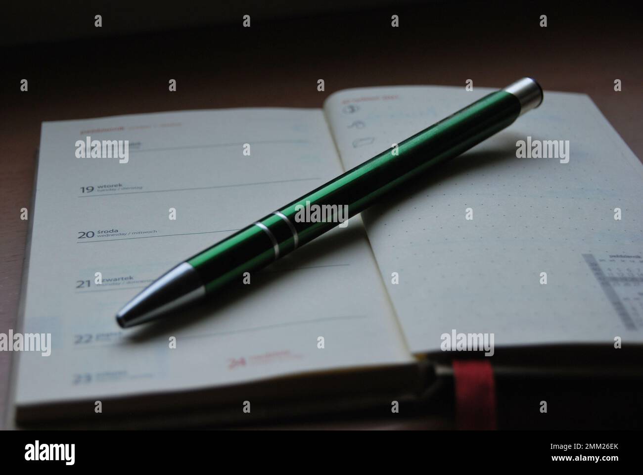 Office calendar hi-res stock photography and images - Alamy