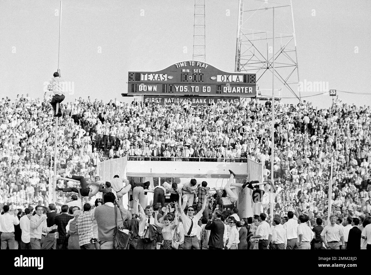 FILE - In this Oct. 8, 1966, file photo, joyous Oklahoma Sooner fans ...