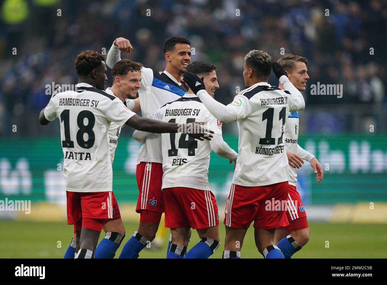 29 January 2023, Hamburg: Soccer: 2nd Bundesliga, Matchday 18, Hamburger SV - Eintracht ...
