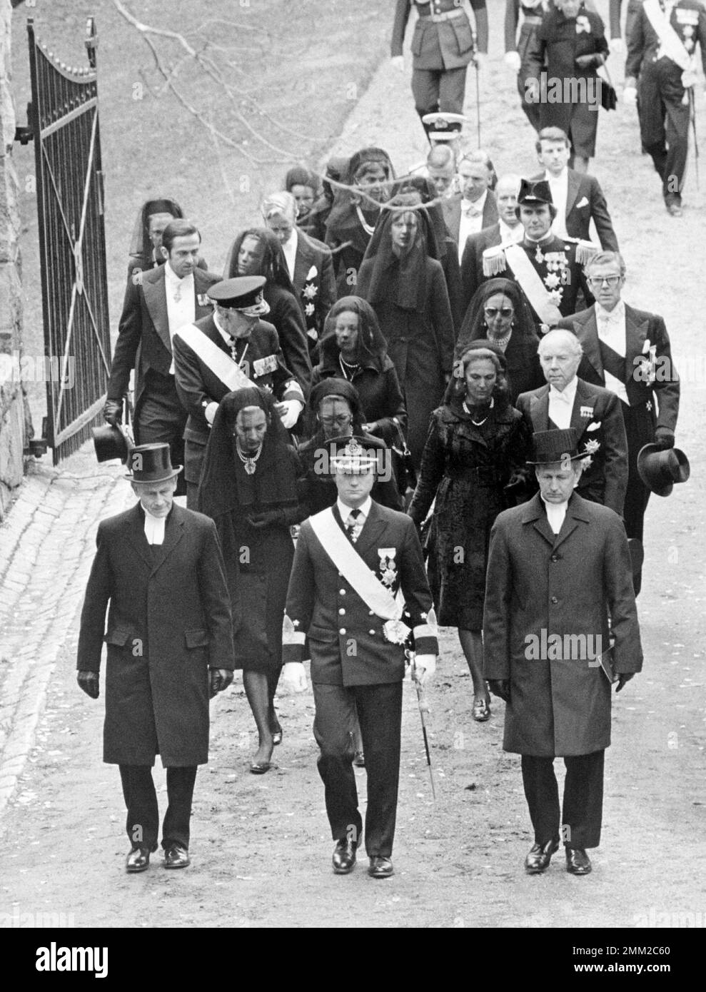 The funeral of king gustaf vi adolf 1973 hi-res stock photography and ...