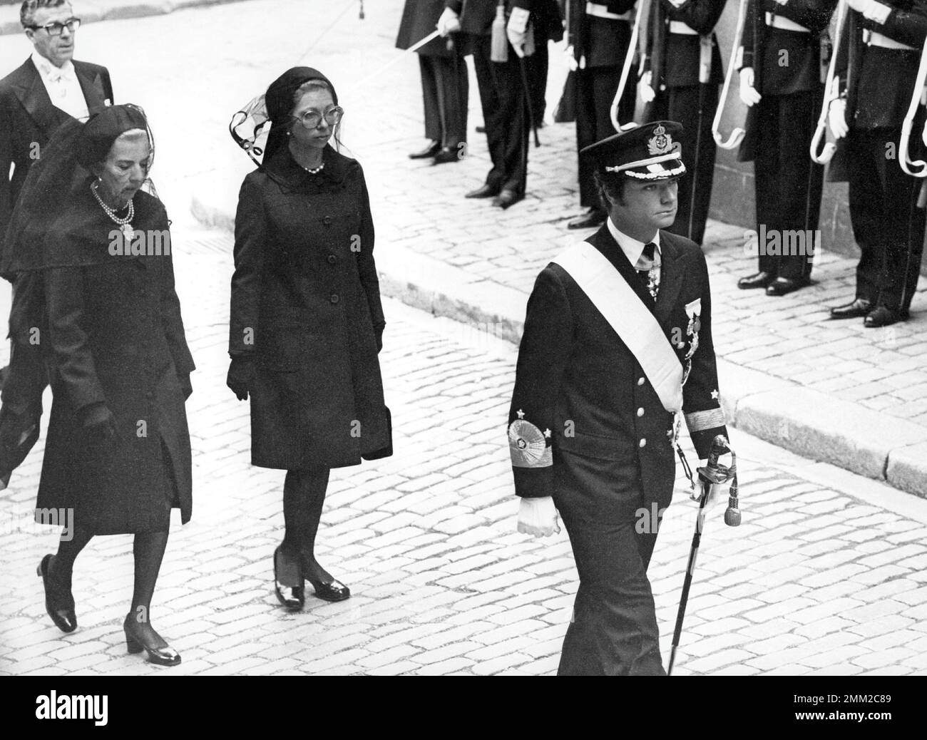 Queen funeral king charles hi-res stock photography and images - Alamy