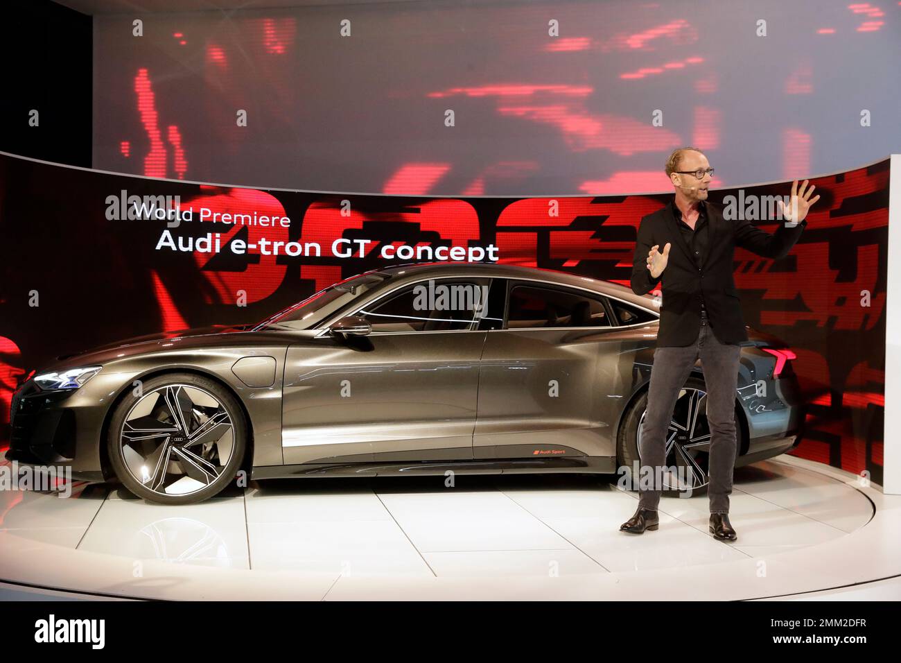 Marc Lichte, head of design, Audi AG talk about the Audi e-tron GT ...