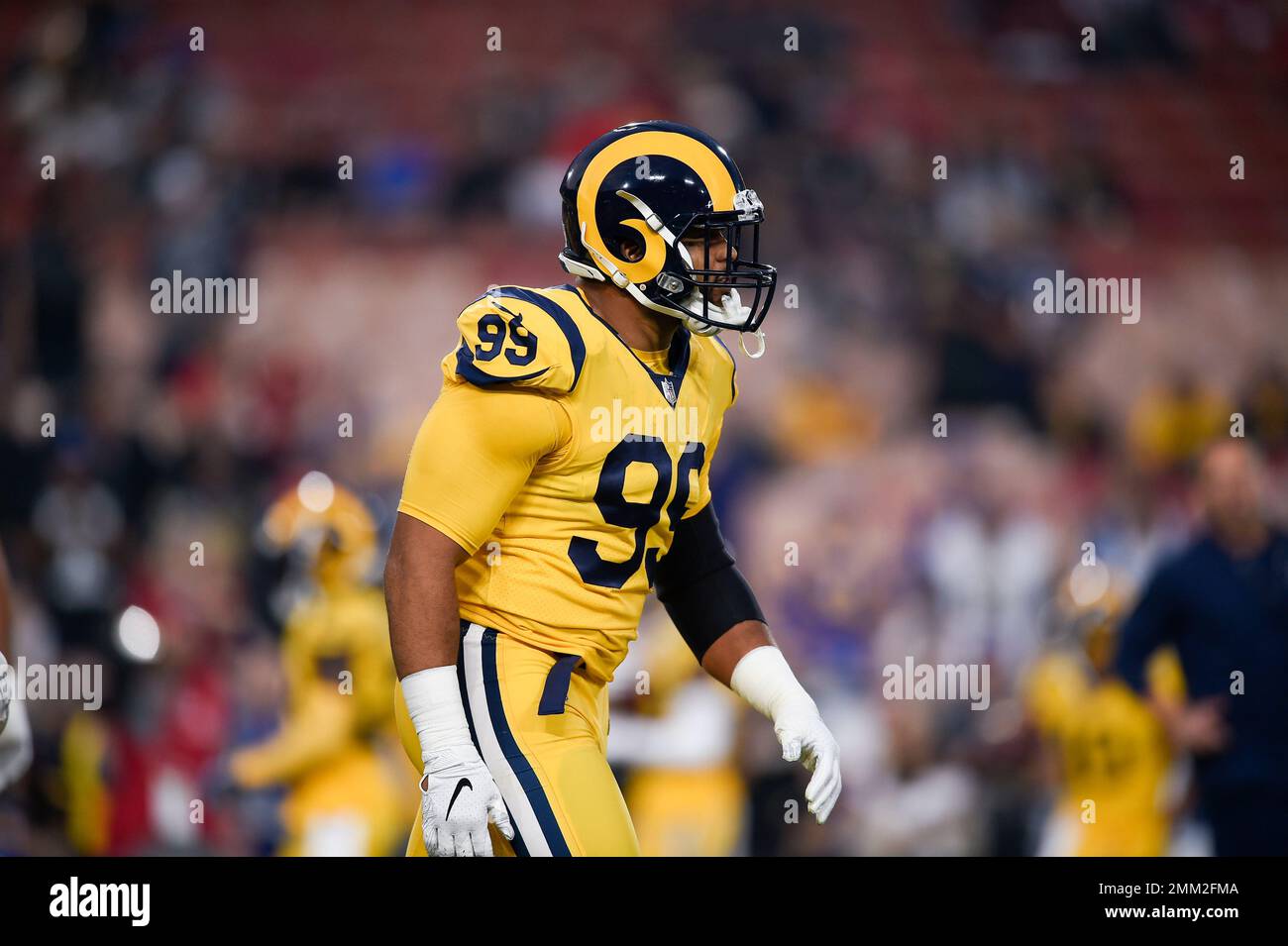 Los Angeles Rams defensive end Aaron Donald warms up before an NFL ...