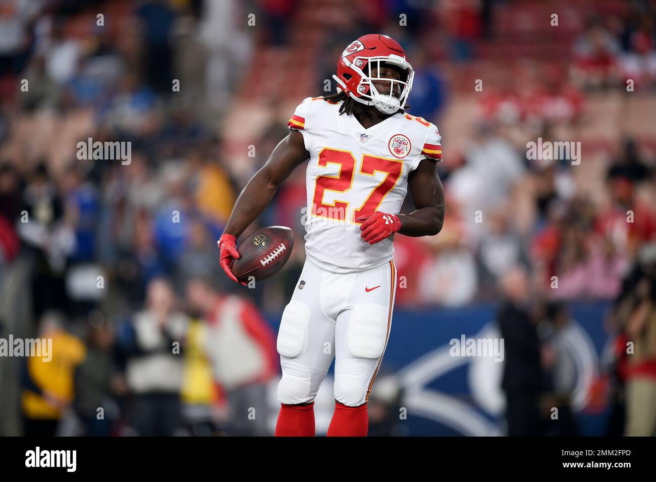Kansas City Chiefs running back Kareem Hunt warms up prior to an NFL ...