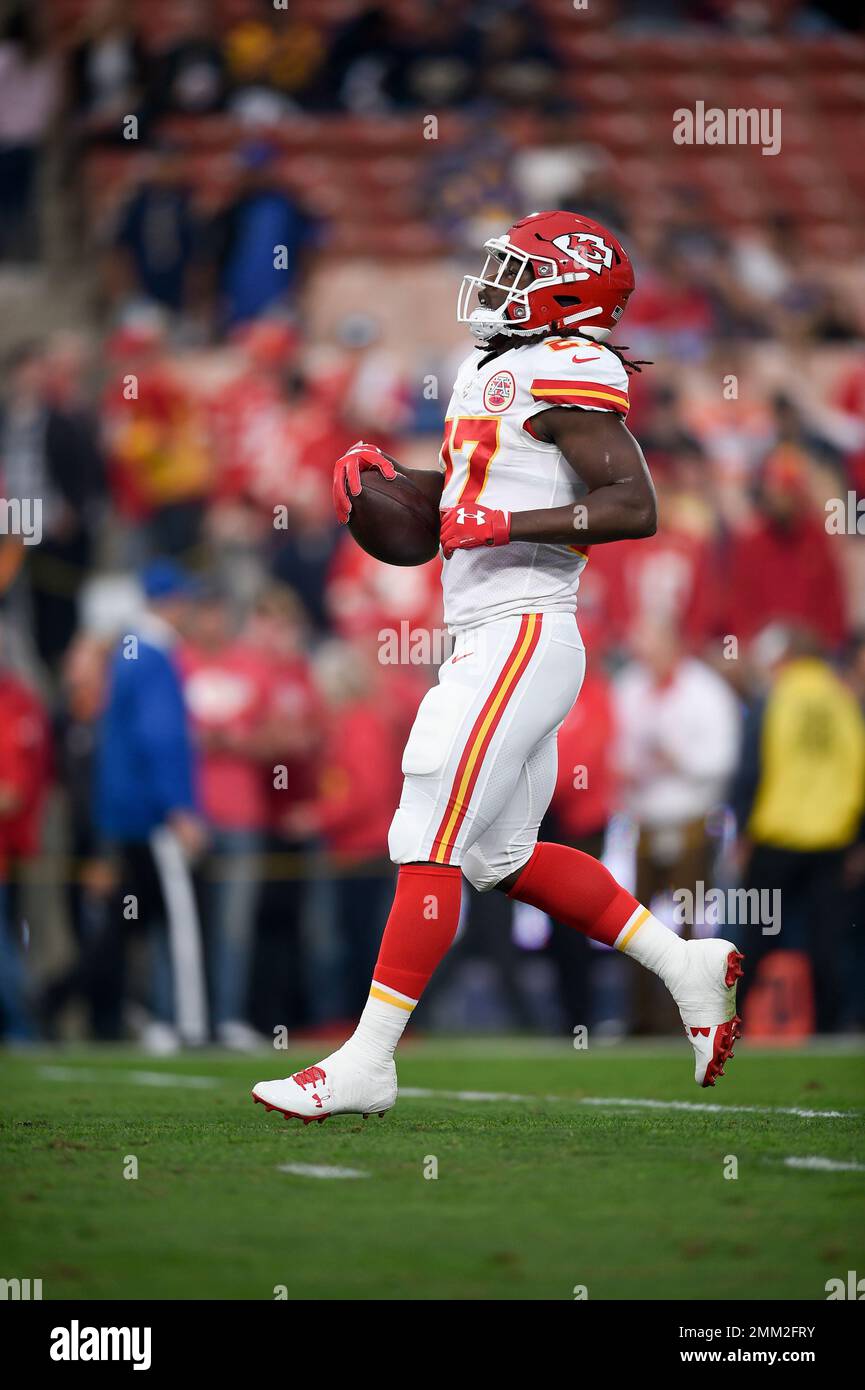 Kansas City Chiefs running back Kareem Hunt warms up prior to an NFL ...