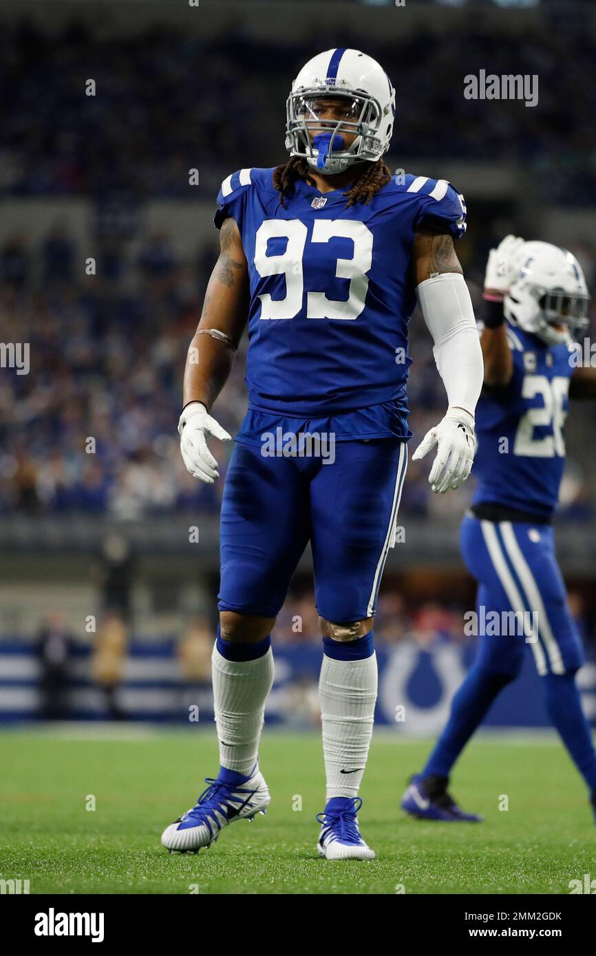 Indianapolis Colts defensive end Jabaal Sheard (93) lines up against ...