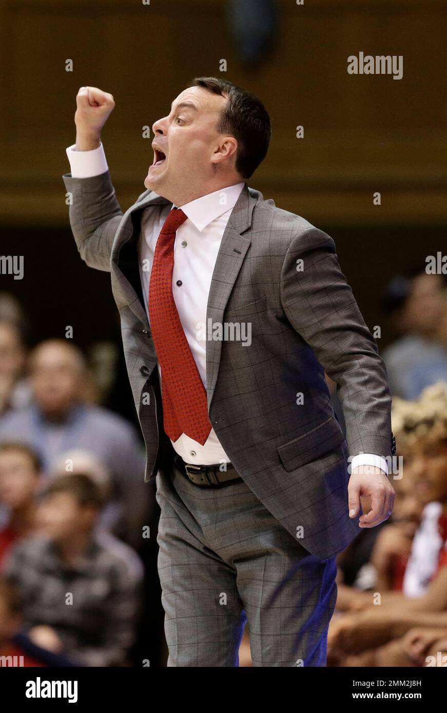 Indiana head coach Archie Miller reacts during the first half of an ...