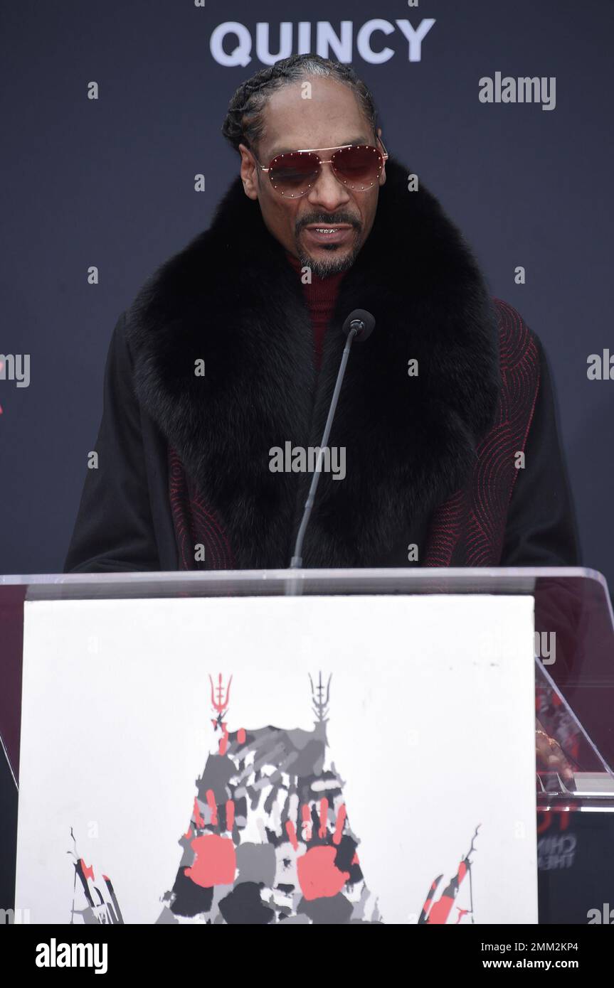 Snoop Dogg attends a hand and footprint ceremony honoring Quincy Jones ...