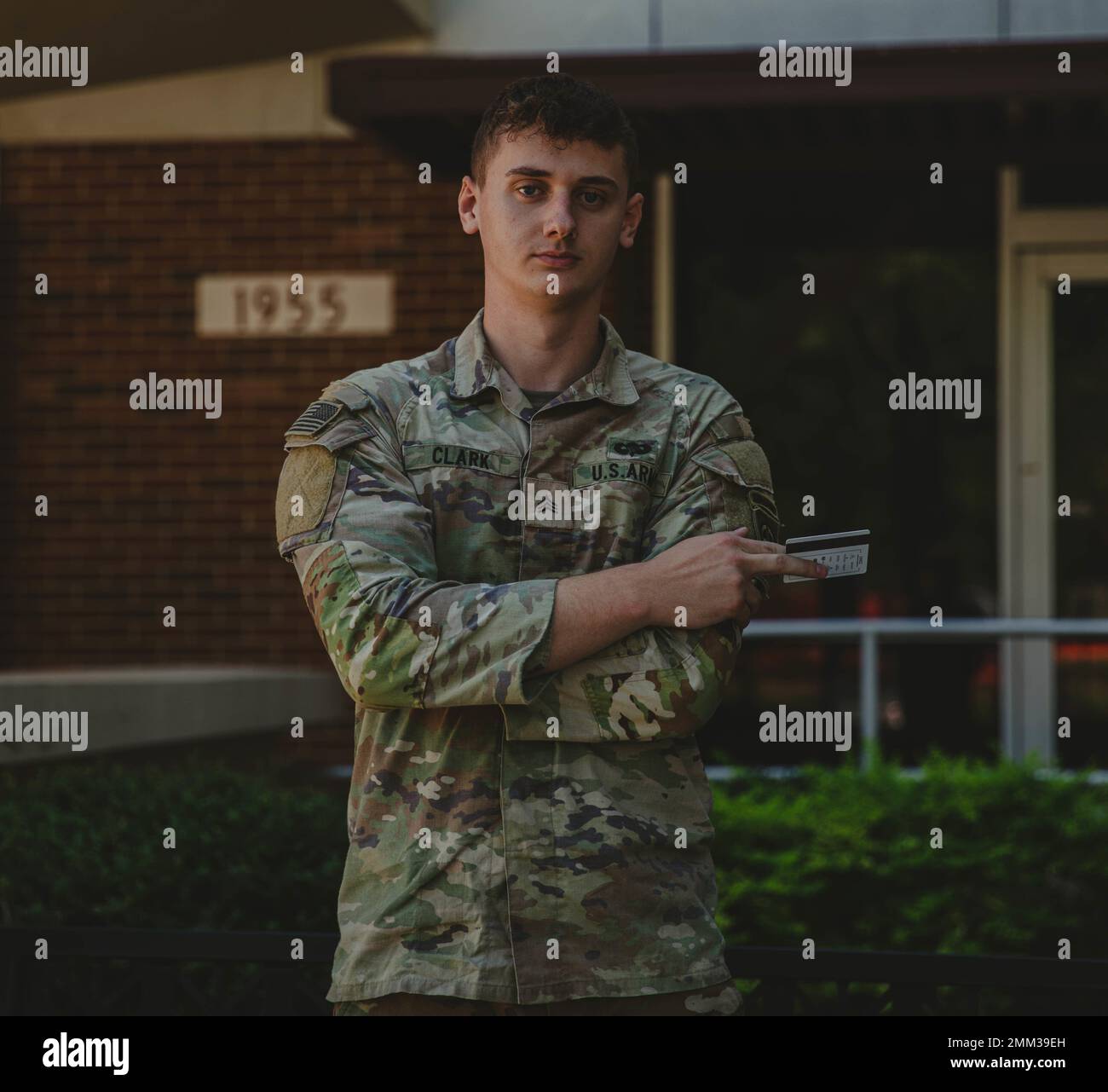 Deliberate poses hi-res stock photography and images - Alamy