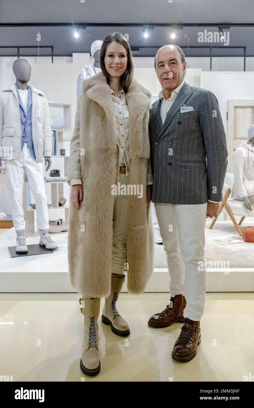 Menswearbrand hi-res stock photography and images - Alamy