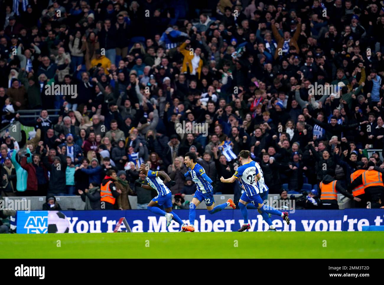 Kaoru mitoma calciatore immagini e fotografie stock ad alta risoluzione ...