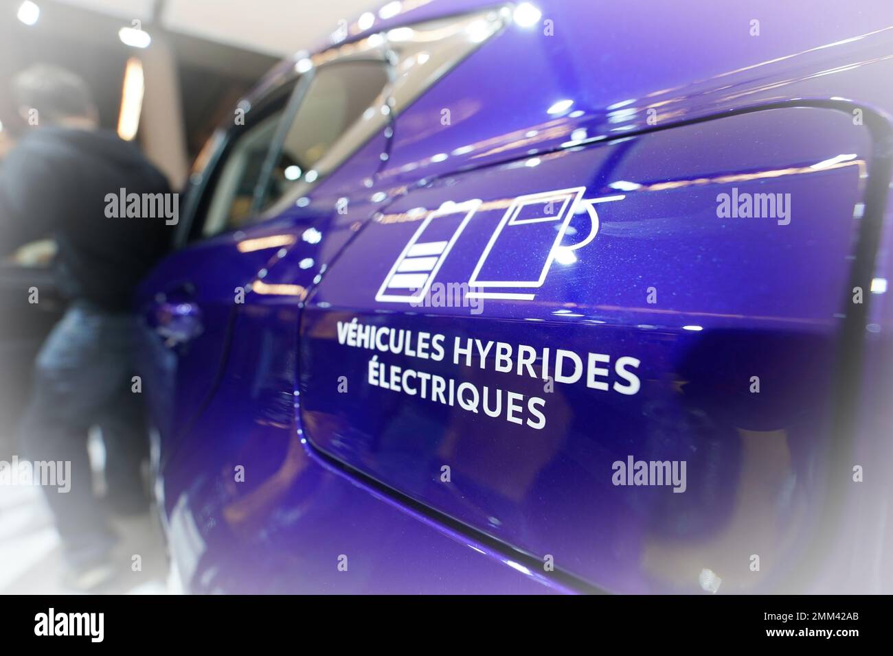 Electric car performance hi-res stock photography and images - Alamy