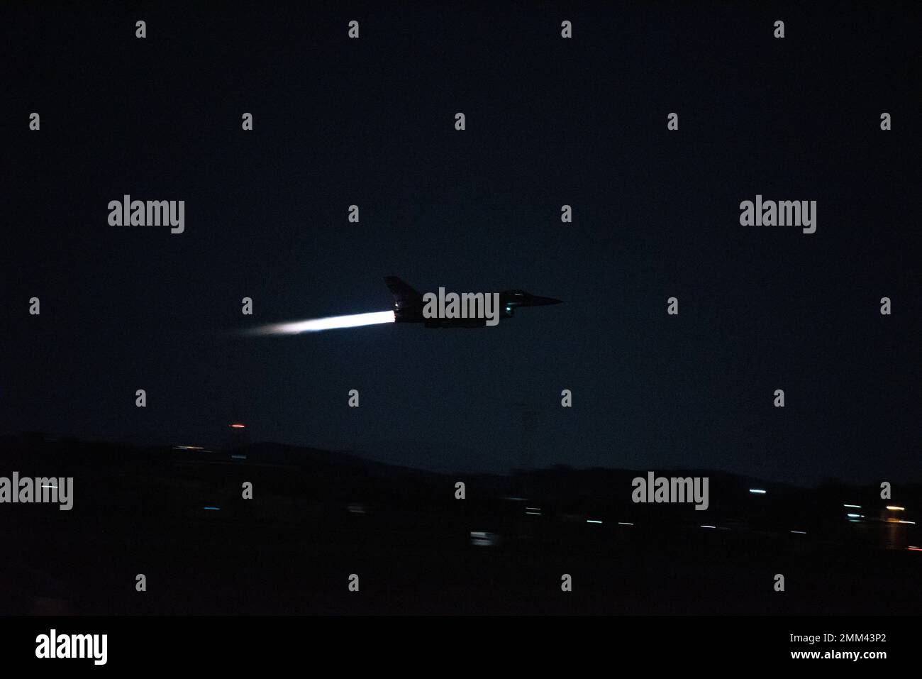 An F-16 Fighting Falcon from the 36th Fighter Squadron departs for a ...