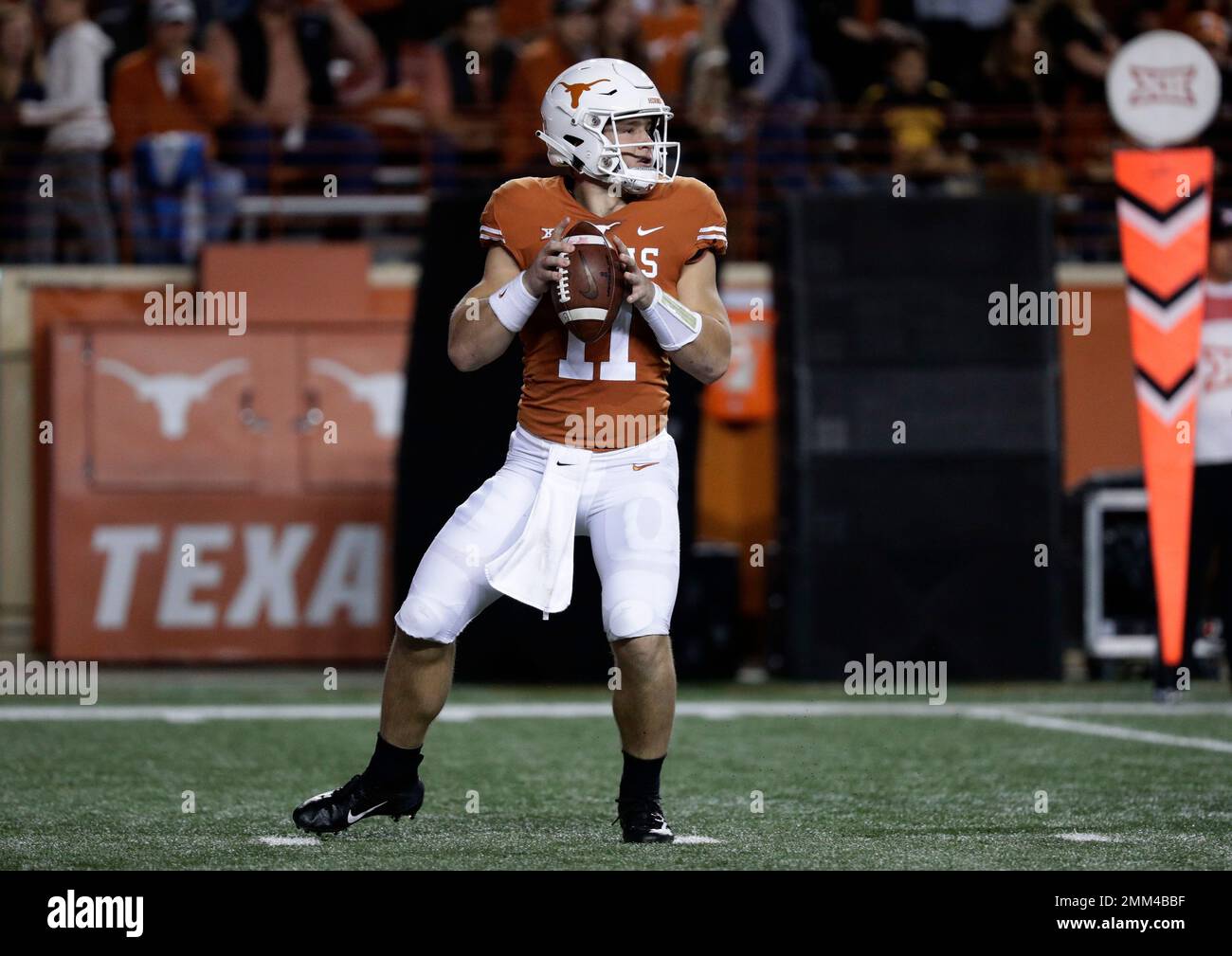 Texas quarterback Sam Ehlinger (11) during the first half of an NCAA ...