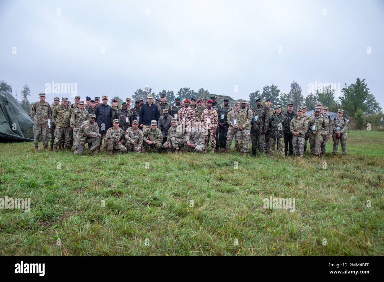 Soldiers from U.S. Army Southern European Task Force, Africa, 7th Army ...