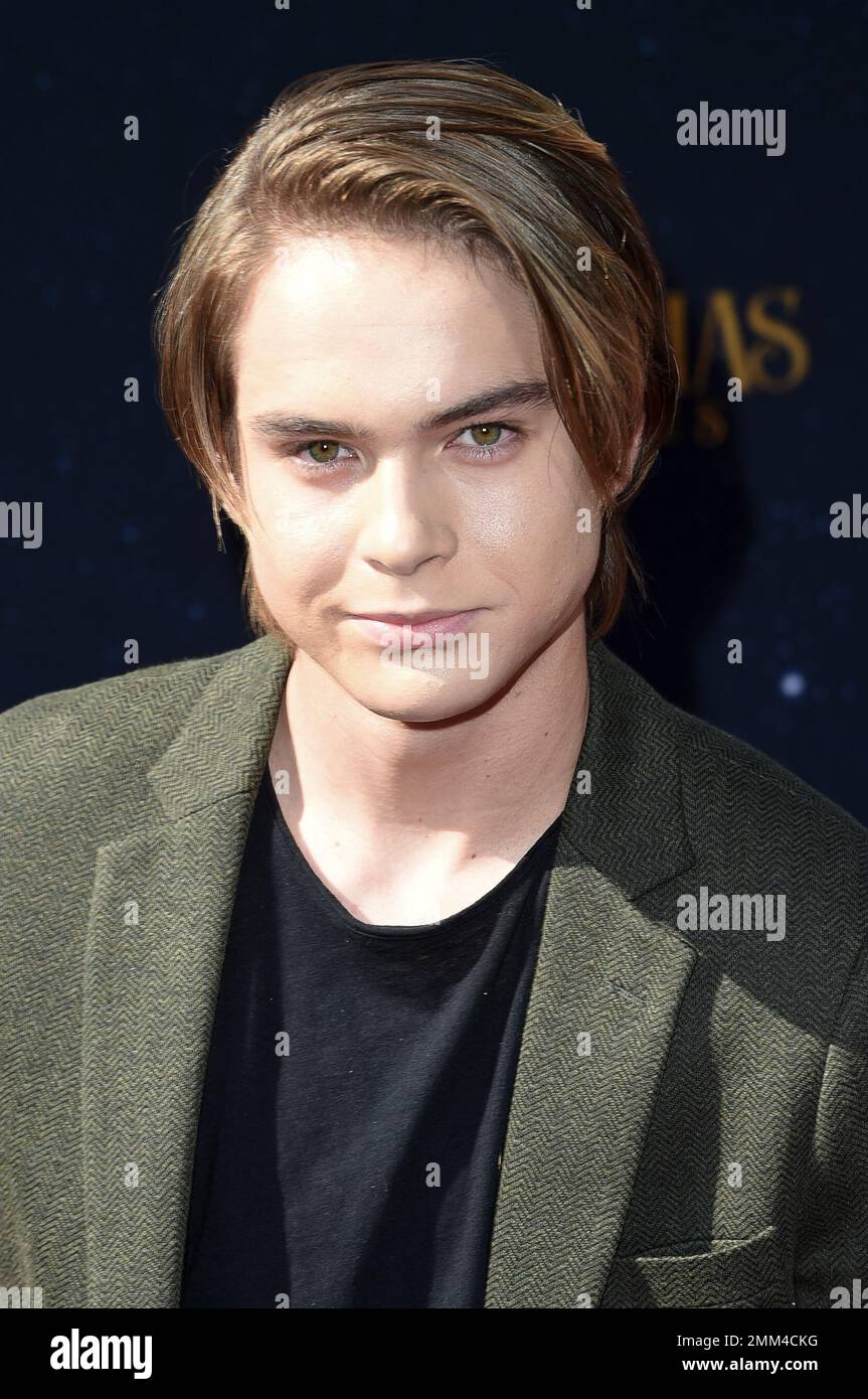 Judah Lewis attends the world premiere of "The Christmas Chronicles" at ...