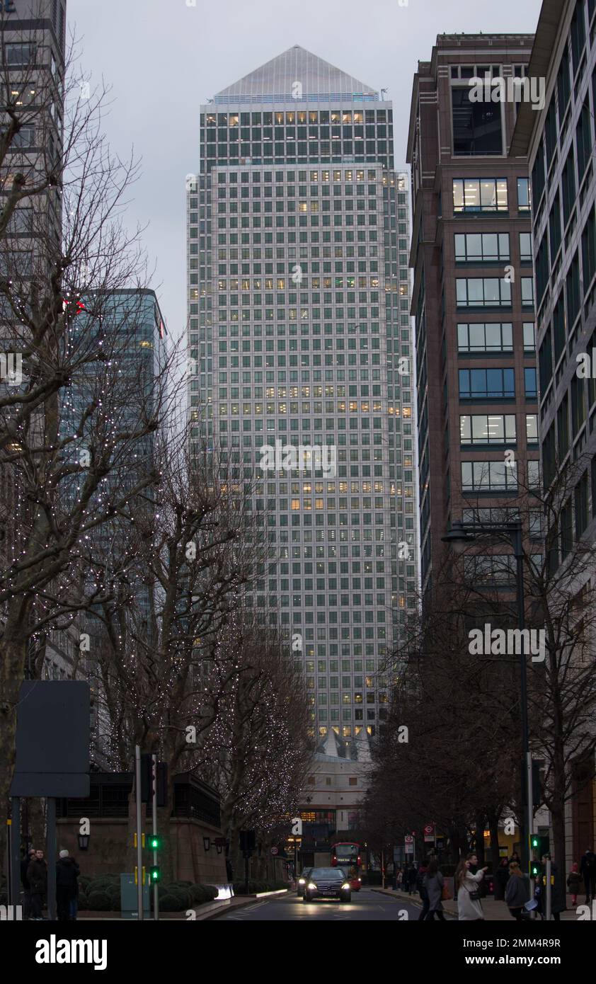 Panoramic image at city of london and tower of london hi-res stock photography and images - Alamy